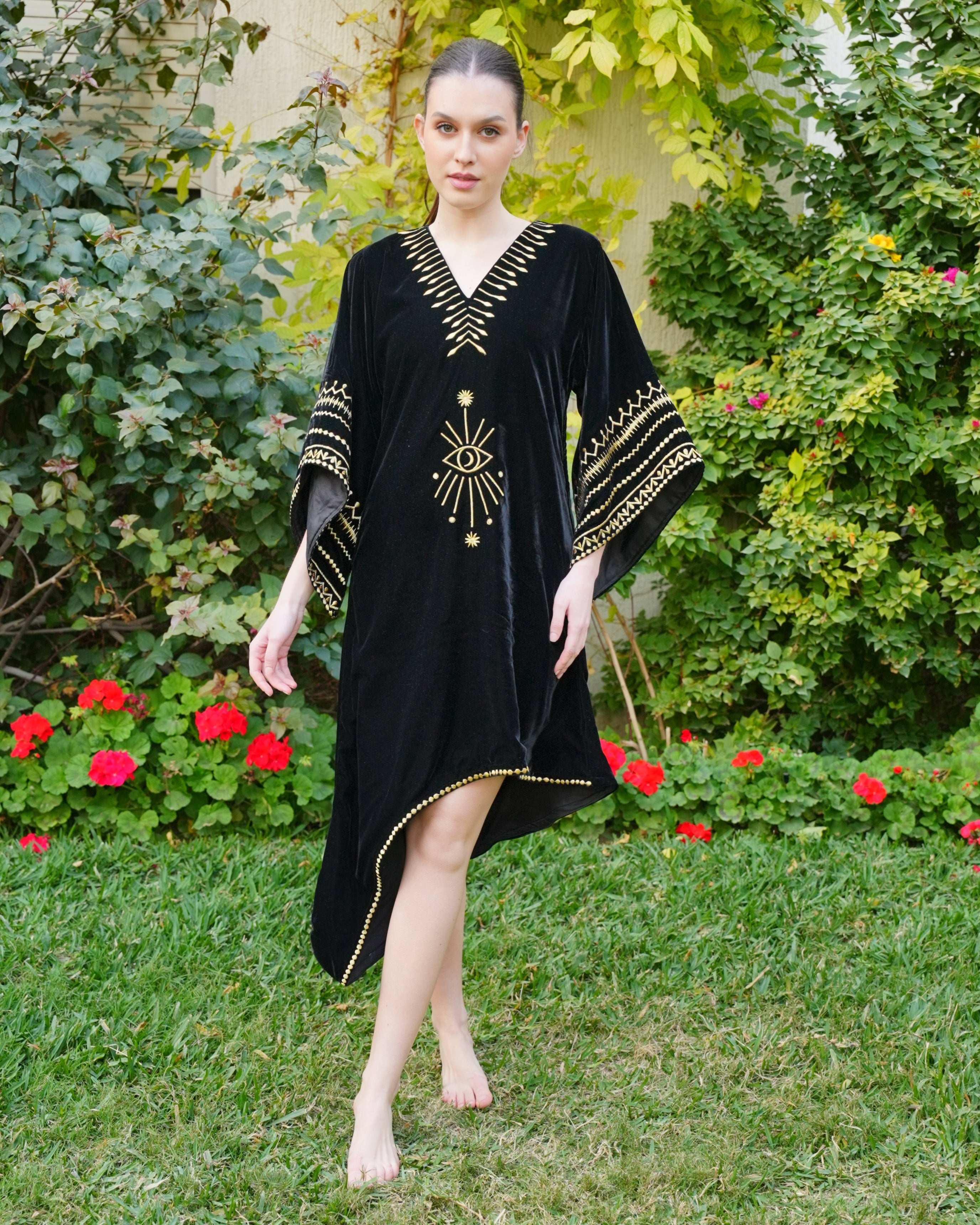 Kaftan Kuwait: Shop Exquisite Kaftans Online in Kuwait – Muccii.com
